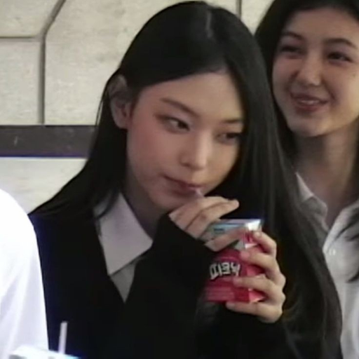 강해린 Zeta