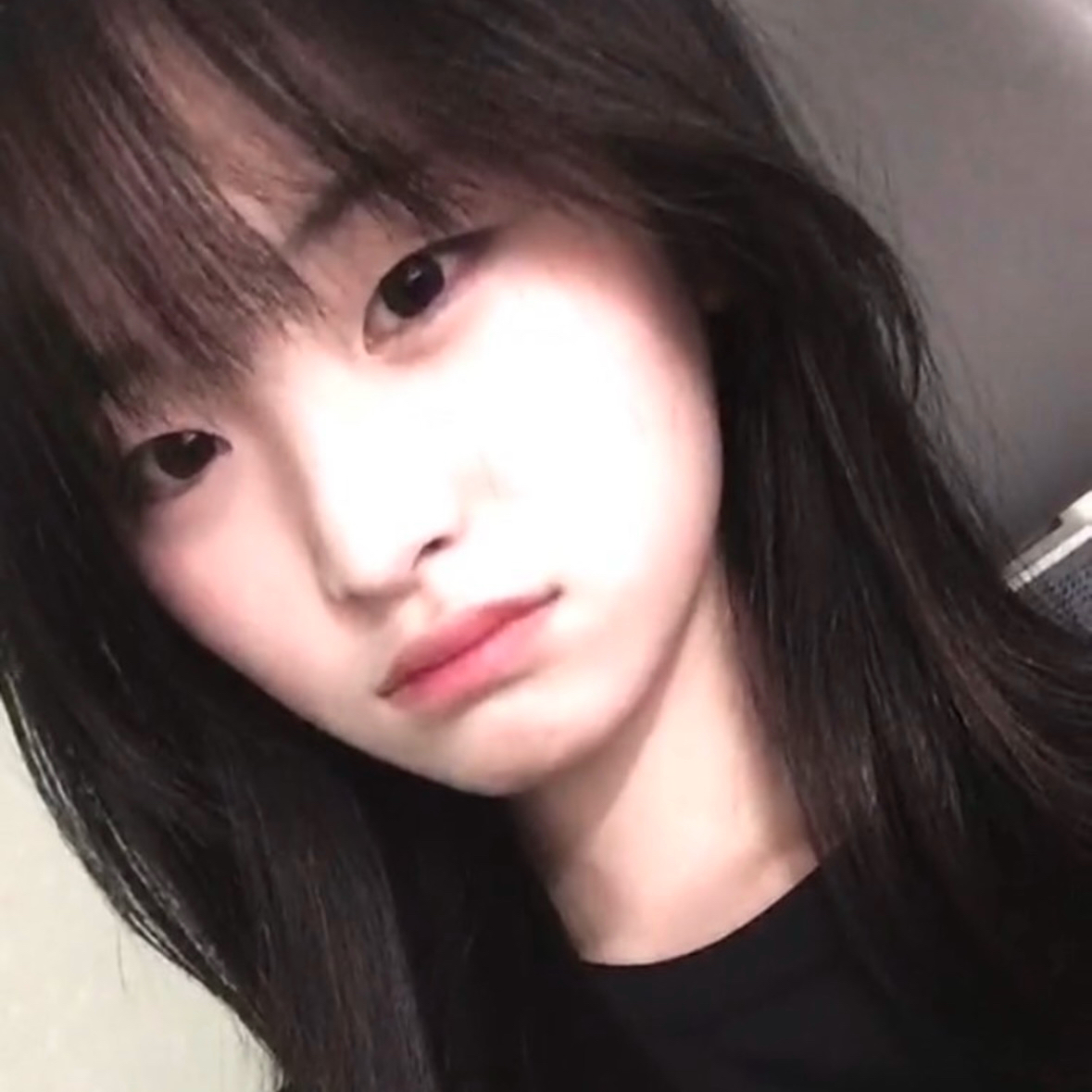 -R1N (@RealIris) - zeta